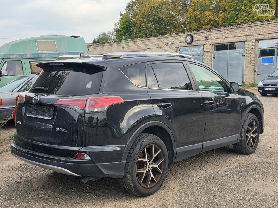 Toyota RAV4 2016 Šilutė, ar dzinēja tilpumu 2.00 L un nobraukumu 128 tūkst. km par 6999 €, foto 6 vietnē AUTOMOTO.COM.LV