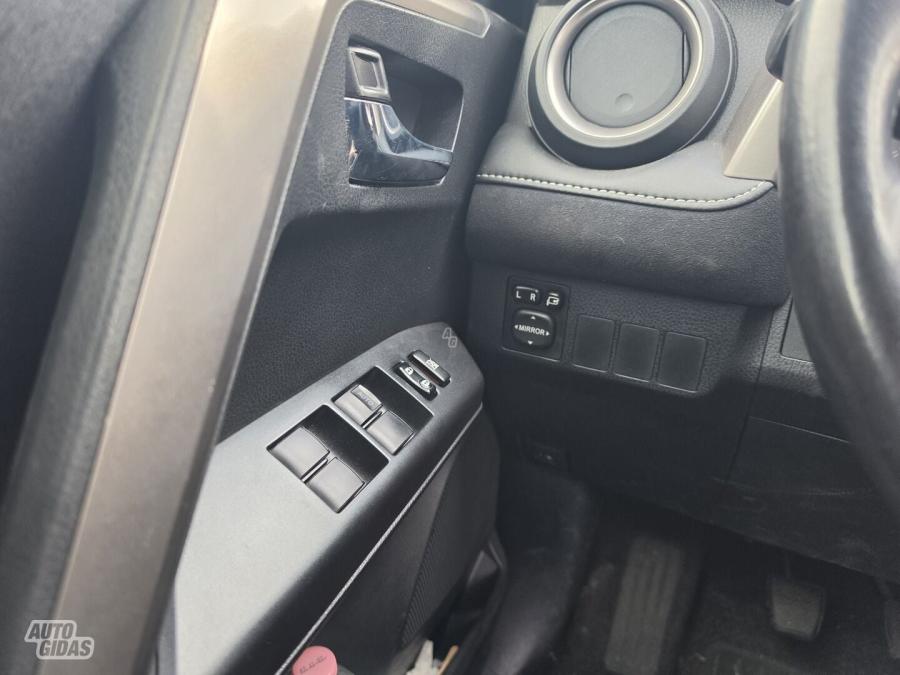 Toyota RAV4 2016 Šilutė, ar dzinēja tilpumu 2.00 L un nobraukumu 128 tūkst. km par 6999 €, foto 13 vietnē AUTOMOTO.COM.LV