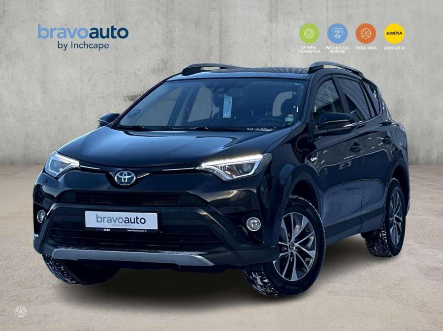 Toyota RAV4 2017 in Kaunas, with an engine capacity of 2.50 L and mileage of 100 thousand km for 19771 €, photo 1 on AUTOMOTO.COM.LV