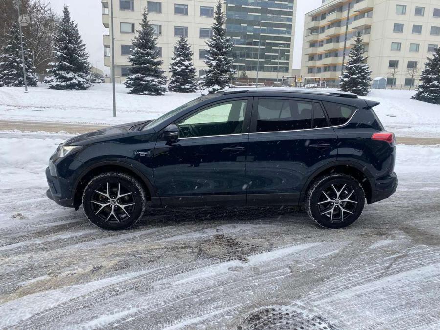 Toyota RAV4 2017 Viļņa, ar dzinēja tilpumu 2.49 L un nobraukumu 159 tūkst. km par 15900 €, foto 8 vietnē AUTOMOTO.COM.LV