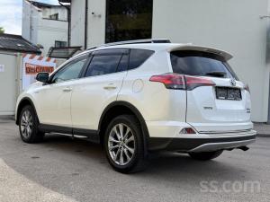 Toyota RAV4 2017 Rīga, ar dzinēja tilpumu 2.50 L un nobraukumu 190 tūkst. km par 18400 €, foto 7 vietnē AUTOMOTO.COM.LV
