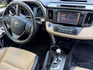 Toyota RAV4 2017 Rīga, ar dzinēja tilpumu 2.50 L un nobraukumu 190 tūkst. km par 18400 €, foto 11 vietnē AUTOMOTO.COM.LV