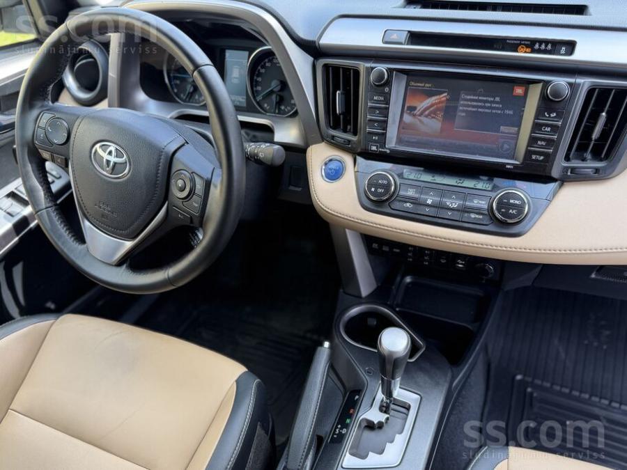 Toyota RAV4 2017 Rīga, ar dzinēja tilpumu 2.50 L un nobraukumu 190 tūkst. km par 18400 €, foto 11 vietnē AUTOMOTO.COM.LV
