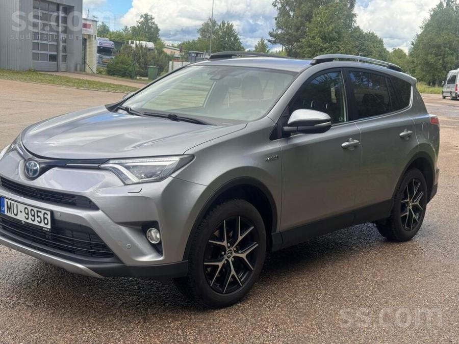 Toyota RAV4 2017 Ogre, ar dzinēja tilpumu 2.50 L un nobraukumu 220 tūkst. km par 16900 €, foto 6 vietnē AUTOMOTO.COM.LV