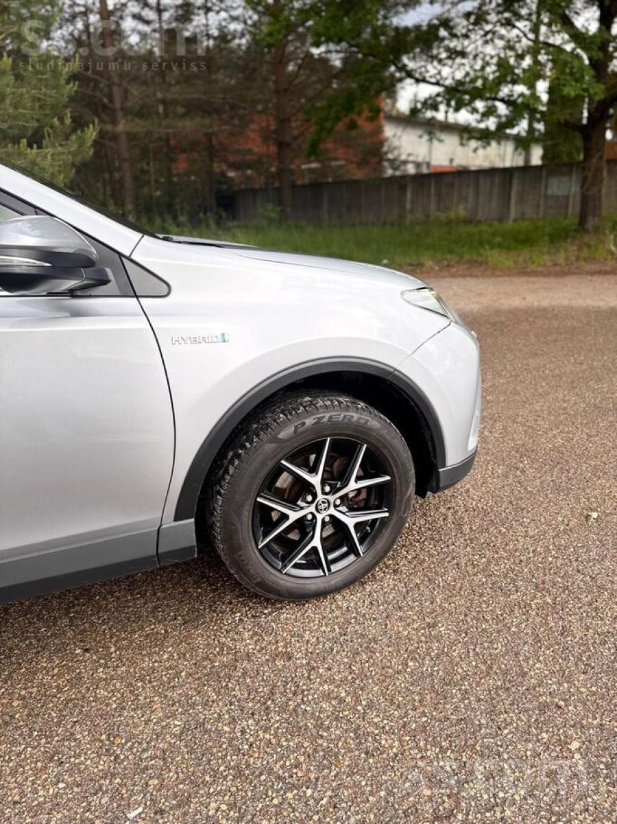 Toyota RAV4 2017 Ogre, ar dzinēja tilpumu 2.50 L un nobraukumu 220 tūkst. km par 16900 €, foto 11 vietnē AUTOMOTO.COM.LV