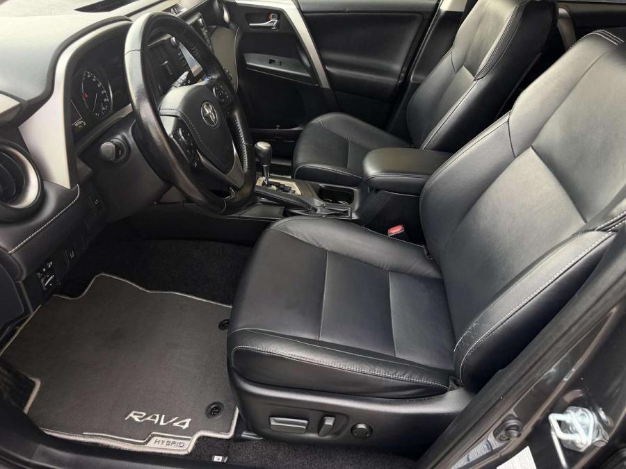 Toyota RAV4 2017 Viļņa, ar dzinēja tilpumu 2.49 L un nobraukumu 99 tūkst. km par 19999 €, foto 11 vietnē AUTOMOTO.COM.LV