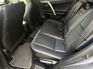 Toyota RAV4 2017 Viļņa, ar dzinēja tilpumu 2.49 L un nobraukumu 99 tūkst. km par 19999 €, foto 12 vietnē AUTOMOTO.COM.LV