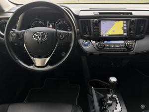 Toyota RAV4 2017 Viļņa, ar dzinēja tilpumu 2.49 L un nobraukumu 99 tūkst. km par 19999 €, foto 9 vietnē AUTOMOTO.COM.LV