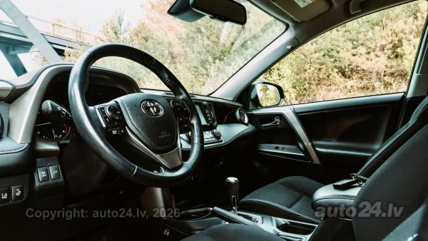 Toyota RAV4 2017 Tallina, ar dzinēja tilpumu 2.00 L un nobraukumu 98 tūkst. km par 18299 €, foto 8 vietnē AUTOMOTO.COM.LV