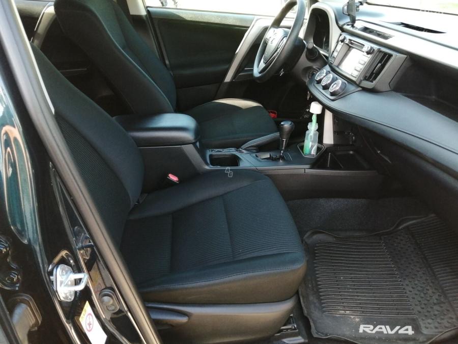 Toyota RAV4 2017 Šilutė, ar dzinēja tilpumu 2.50 L un nobraukumu 93 tūkst. km par 17650 €, foto 8 vietnē AUTOMOTO.COM.LV