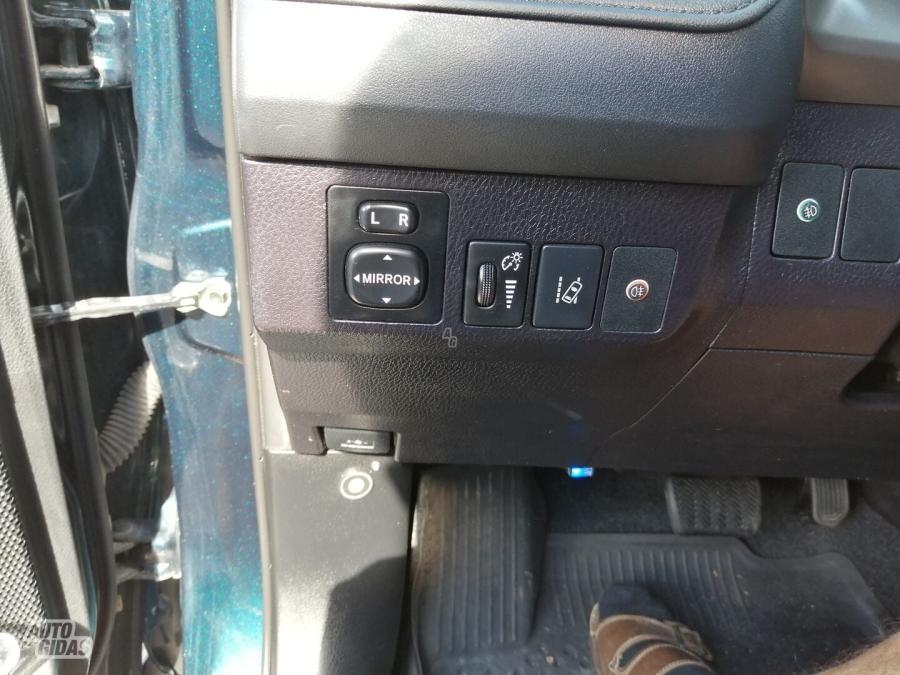 Toyota RAV4 2017 Šilutė, ar dzinēja tilpumu 2.50 L un nobraukumu 93 tūkst. km par 17650 €, foto 13 vietnē AUTOMOTO.COM.LV