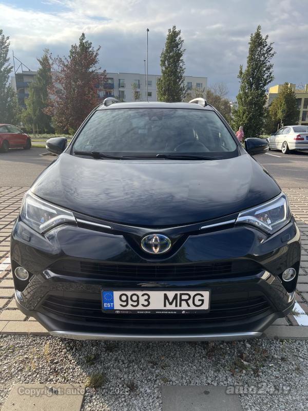 Toyota RAV4 2017 Tallina vietnē Toyota RAV4 2017 Tallina, ar dzinēja tilpumu 2.50 L un nobraukumu 122 tūkst. km par 16500 €, foto 7 vietnē AUTOMOTO.COM.LV