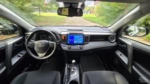 Toyota RAV4 2017 in Kaunas, with an engine capacity of 2.50 L and mileage of 238 thousand km for 15500 €, photo 14 on AUTOMOTO.COM.LV