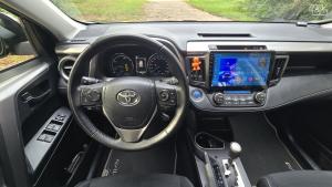 Toyota RAV4 2017 in Kaunas, with an engine capacity of 2.50 L and mileage of 238 thousand km for 15500 €, photo 15 on AUTOMOTO.COM.LV