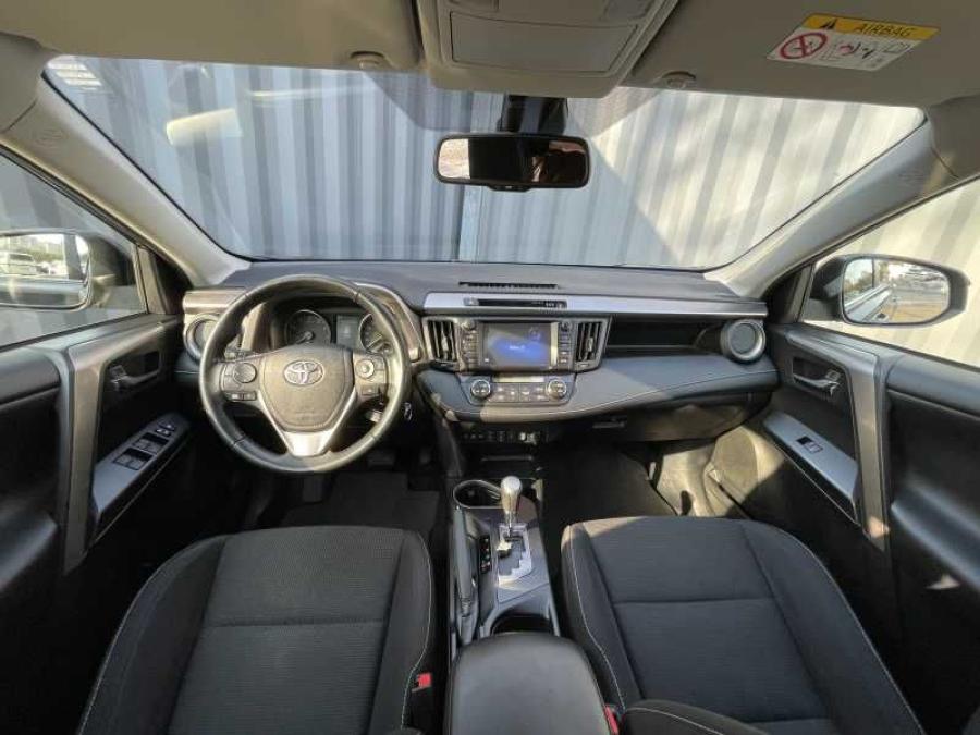 Toyota RAV4 2018 Viļņa, ar dzinēja tilpumu 1.99 L un nobraukumu 151 tūkst. km par 17500 €, foto 5 vietnē AUTOMOTO.COM.LV