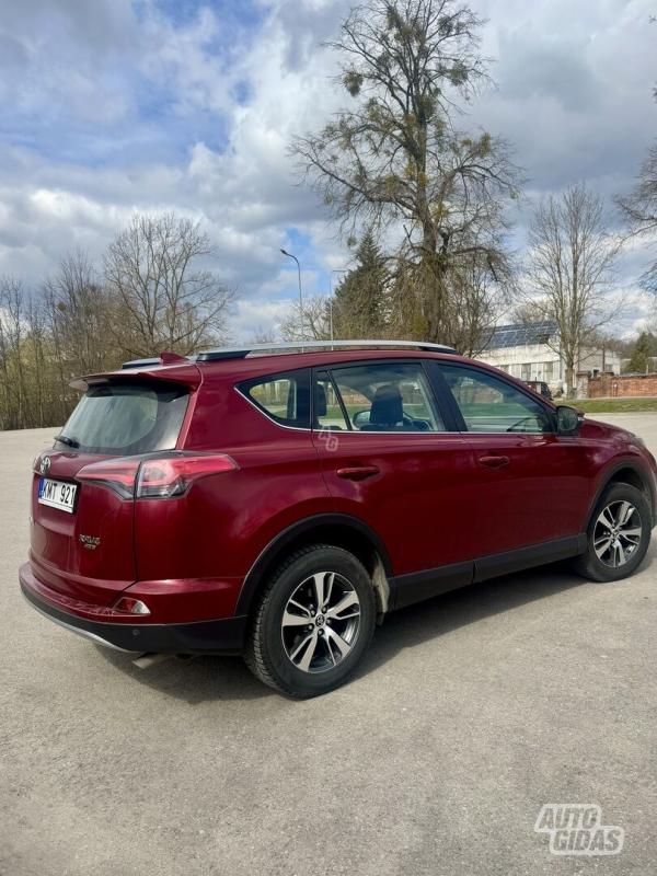 Toyota RAV4 2018 Kauņa, ar dzinēja tilpumu 2.00 L un nobraukumu 235 tūkst. km par 16800 €, foto 3 vietnē AUTOMOTO.COM.LV