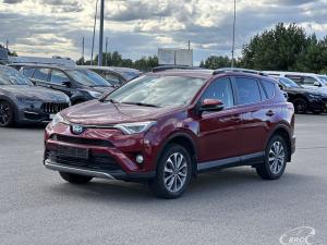 Toyota RAV4 2018 Viļņa, ar dzinēja tilpumu 1.99 L un nobraukumu 71 tūkst. km par 17900 €, foto 3 vietnē AUTOMOTO.COM.LV