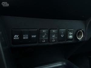 Toyota RAV4 2018 in Klaipeda, with an engine capacity of 2.50 L and mileage of 127 thousand km for 14950 €, photo 10 on AUTOMOTO.COM.LV