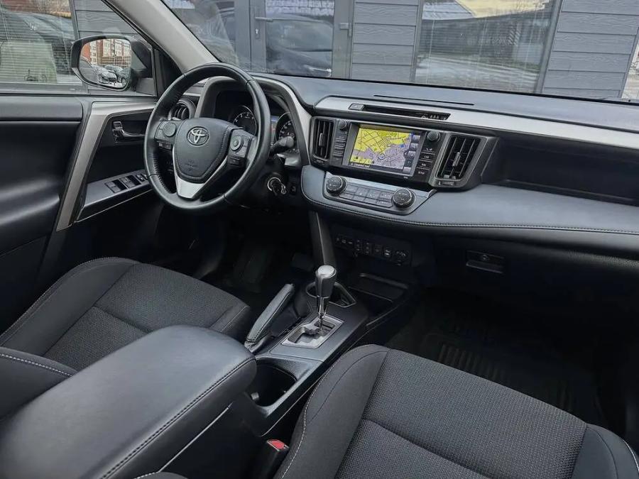 Toyota RAV4 2018 Jelgava, ar dzinēja tilpumu 2.00 L un nobraukumu 106 tūkst. km par 11450 €, foto 8 vietnē AUTOMOTO.COM.LV