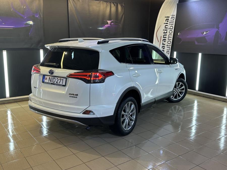 Toyota RAV4 2018 Viļņa, ar dzinēja tilpumu 2.50 L un nobraukumu 134 tūkst. km par 19550 €, foto 3 vietnē AUTOMOTO.COM.LV
