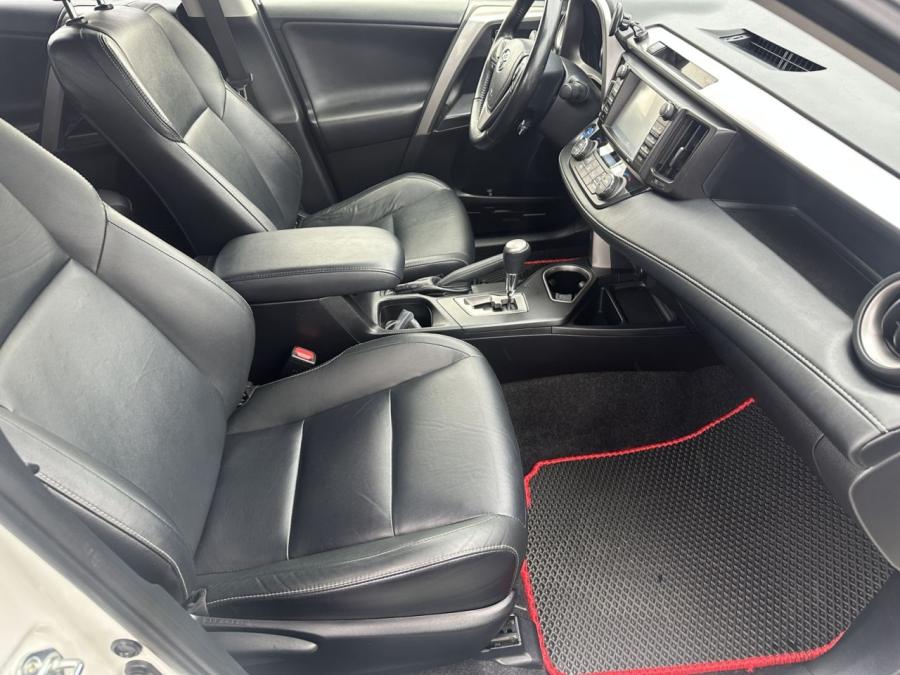 Toyota RAV4 2018 Viļņa, ar dzinēja tilpumu 2.50 L un nobraukumu 134 tūkst. km par 19550 €, foto 5 vietnē AUTOMOTO.COM.LV