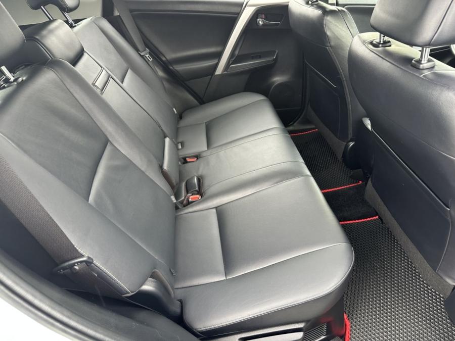 Toyota RAV4 2018 Viļņa, ar dzinēja tilpumu 2.50 L un nobraukumu 134 tūkst. km par 19550 €, foto 6 vietnē AUTOMOTO.COM.LV