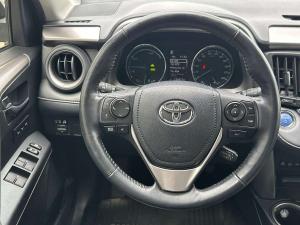 Toyota RAV4 2018 in Kaunas, with an engine capacity of 2.50 L and mileage of 135 thousand km for 19771 €, photo 18 on AUTOMOTO.COM.LV