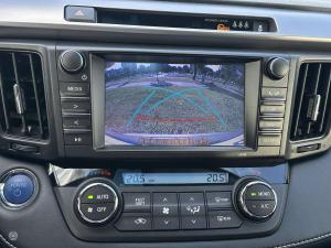 Toyota RAV4 2018 in Kaunas, with an engine capacity of 2.50 L and mileage of 135 thousand km for 19771 €, photo 26 on AUTOMOTO.COM.LV