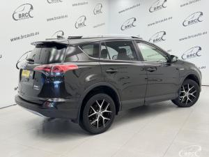 Тойота РАВ 4 2018 в Вильнюс, объемом двигателя 2.49 л и пробегом 154 тыс. км за 17500 €, фото 3 на AUTOMOTO.COM.LV