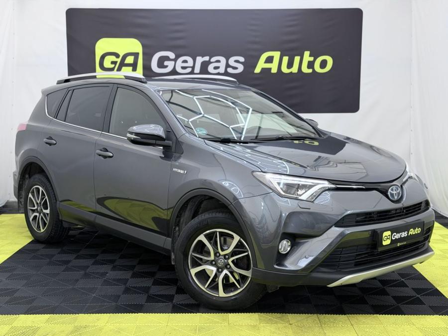 Toyota RAV4 2018 in Vilnius, with an engine capacity of 0.00 L and mileage of 0 thousand km for 18690 €, photo 4 on AUTOMOTO.COM.LV