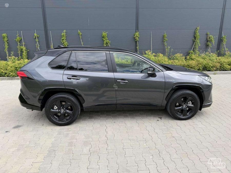 Toyota RAV4 2019 Viļņa, ar dzinēja tilpumu 2.50 L un nobraukumu 42 tūkst. km par 29300 €, foto 17 vietnē AUTOMOTO.COM.LV