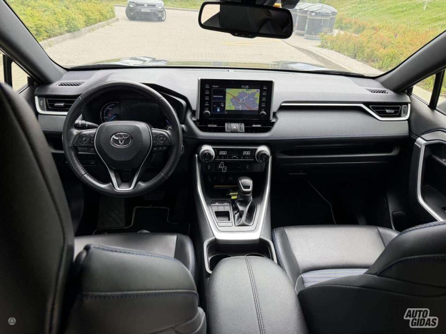 Toyota RAV4 2019 Viļņa, ar dzinēja tilpumu 2.50 L un nobraukumu 42 tūkst. km par 29300 €, foto 23 vietnē AUTOMOTO.COM.LV