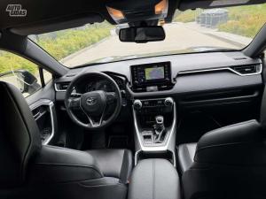 Toyota RAV4 2019 Viļņa, ar dzinēja tilpumu 2.50 L un nobraukumu 42 tūkst. km par 29300 €, foto 29 vietnē AUTOMOTO.COM.LV