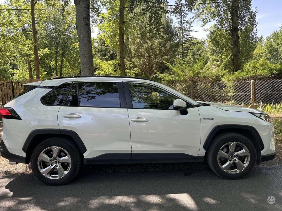 Toyota RAV4 2019 Tauragė, ar dzinēja tilpumu 2.49 L un nobraukumu 289 tūkst. km par 17200 €, foto 8 vietnē AUTOMOTO.COM.LV