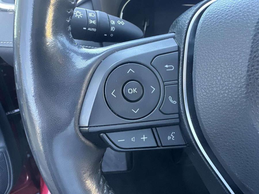 Toyota RAV4 2019 in Klaipeda, with an engine capacity of 2.00 L and mileage of 119 thousand km for 22900 €, photo 16 on AUTOMOTO.COM.LV