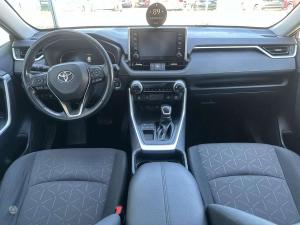 Toyota RAV4 2019 in Klaipeda, with an engine capacity of 2.00 L and mileage of 119 thousand km for 22900 €, photo 22 on AUTOMOTO.COM.LV