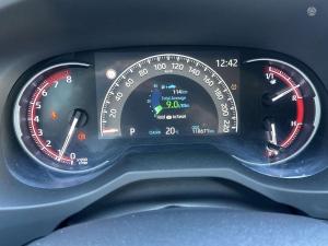 Toyota RAV4 2019 in Klaipeda, with an engine capacity of 2.00 L and mileage of 119 thousand km for 22900 €, photo 27 on AUTOMOTO.COM.LV