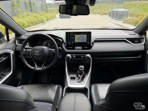 Toyota RAV4 2019 in Vilnius, with an engine capacity of 2.50 L and mileage of 42 thousand km for 29300 €, photo 28 on AUTOMOTO.COM.LV
