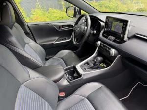Toyota RAV4 2019 in Vilnius, with an engine capacity of 2.50 L and mileage of 42 thousand km for 29300 €, photo 34 on AUTOMOTO.COM.LV