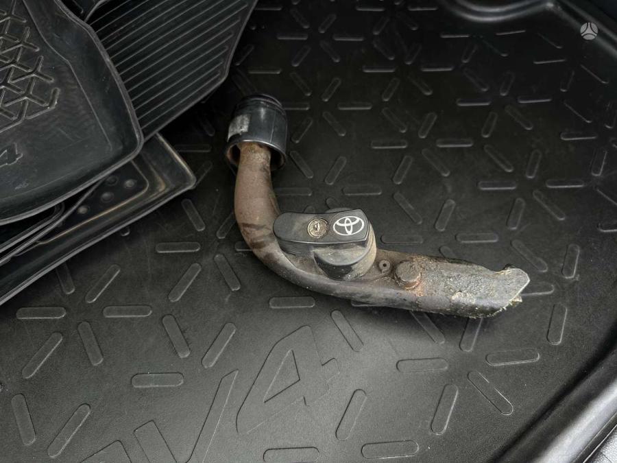 Toyota RAV4 2019 Kauņa, ar dzinēja tilpumu 2.50 L un nobraukumu 125 tūkst. km par 27771 €, foto 14 vietnē AUTOMOTO.COM.LV
