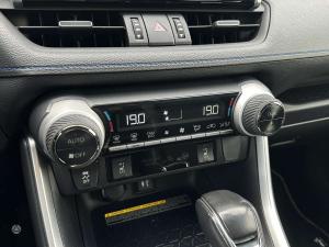 Toyota RAV4 2019 Kauņa, ar dzinēja tilpumu 2.50 L un nobraukumu 125 tūkst. km par 27771 €, foto 26 vietnē AUTOMOTO.COM.LV