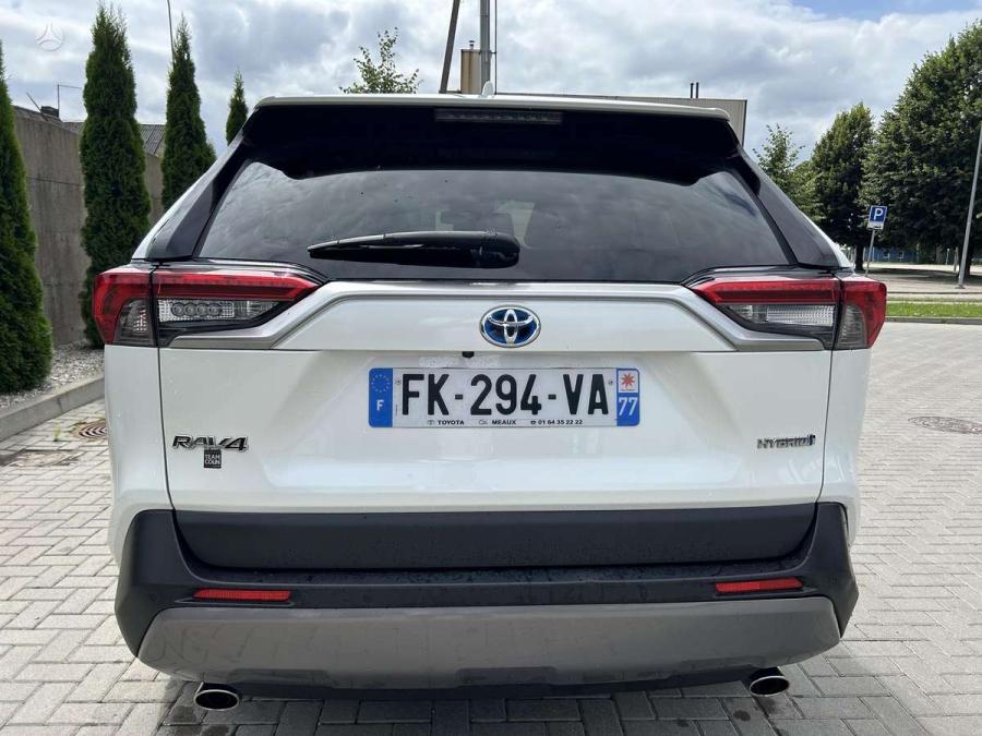 Toyota RAV4 2019 Tauragė, ar dzinēja tilpumu 2.49 L un nobraukumu 249 tūkst. km par 17900 €, foto 5 vietnē AUTOMOTO.COM.LV