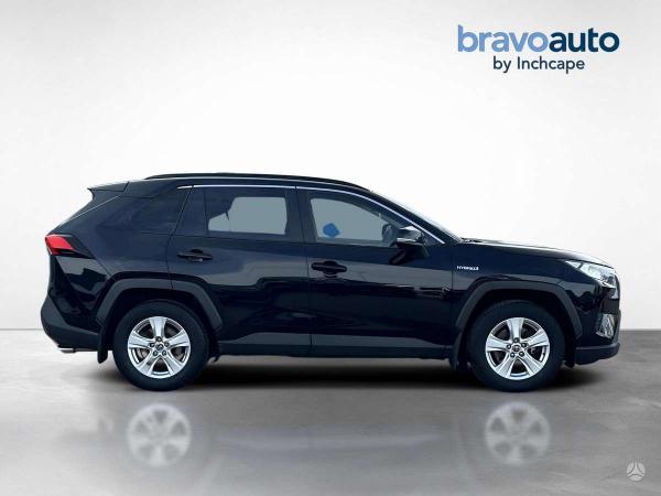 Toyota RAV4 2019 in Kaunas on AUTOMOTO.COM.LV Toyota RAV4 2019 in Kaunas, with an engine capacity of 2.50 L and mileage of 110 thousand km for 24971 β¬, photo 7 on AUTOMOTO.COM.LV