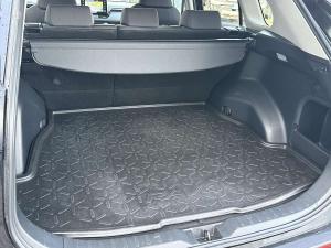 Toyota RAV4 2019 in Kaunas, with an engine capacity of 2.50 L and mileage of 110 thousand km for 24971 €, photo 12 on AUTOMOTO.COM.LV