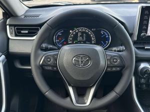 Toyota RAV4 2019 in Kaunas, with an engine capacity of 2.50 L and mileage of 110 thousand km for 24971 €, photo 16 on AUTOMOTO.COM.LV