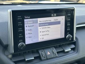 Toyota RAV4 2019 in Kaunas, with an engine capacity of 2.50 L and mileage of 110 thousand km for 24971 €, photo 24 on AUTOMOTO.COM.LV
