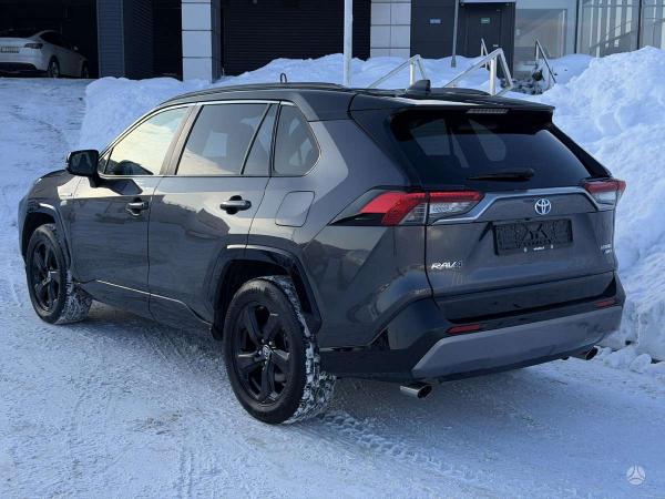 Toyota RAV4 2020 Viļņa, ar dzinēja tilpumu 2.49 L un nobraukumu 150 tūkst. km par 26777 €, foto 4 vietnē AUTOMOTO.COM.LV