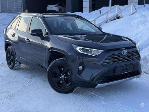 Toyota RAV4 2020 in Vilnius, with an engine capacity of 2.49 L and mileage of 150 thousand km for 26777 €, photo 8 on AUTOMOTO.COM.LV