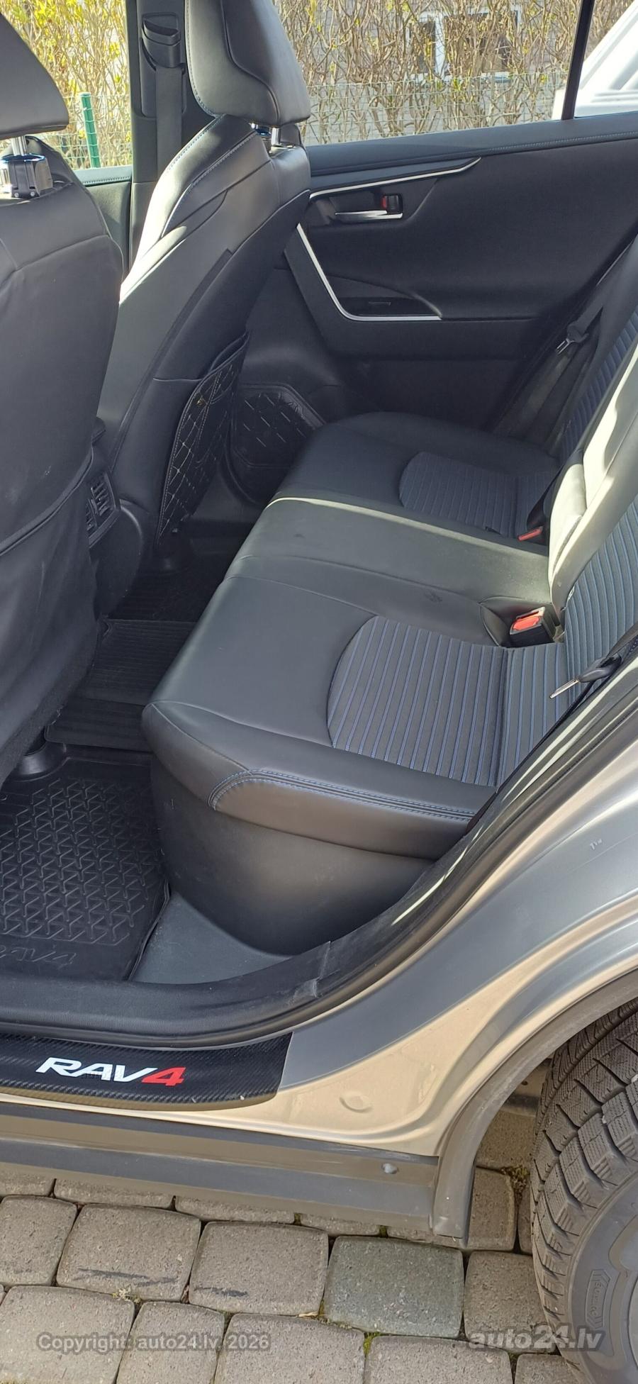 Toyota RAV4 2020 Tallina, ar dzinēja tilpumu 2.50 L un nobraukumu 78 tūkst. km par 29500 €, foto 7 vietnē AUTOMOTO.COM.LV