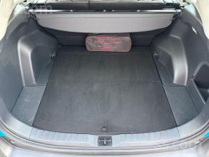 Toyota RAV4 2020 in Riga, with an engine capacity of 2.50 L and mileage of 132 thousand km for 24990 €, photo 11 on AUTOMOTO.COM.LV